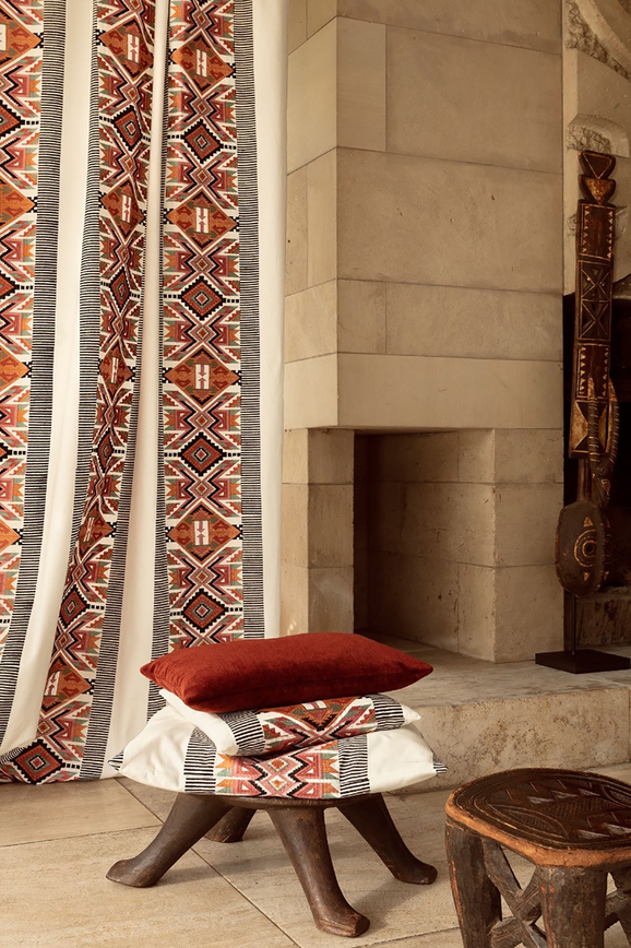 Fischbacher 1819 Malaika 14666 607 | James Dunlop Textiles
